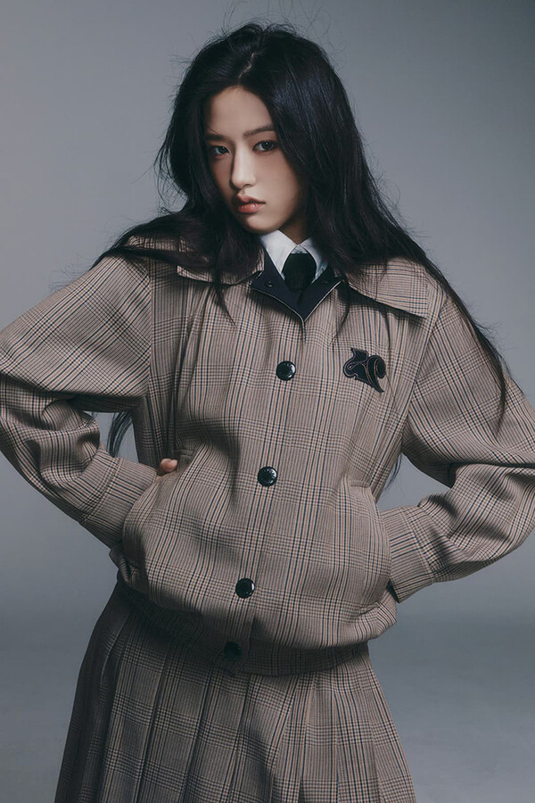 [SNS: Show N Style] 프레피룩 코디공식① 가을엔 교복처럼 ‘니트조끼’