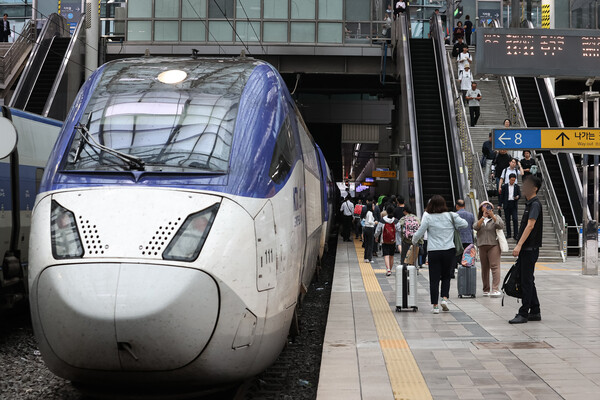 설 연휴(2월9일~12일) 고속도로 통행료 면제...KTX·SRT 역귀성 최대 30% 할인