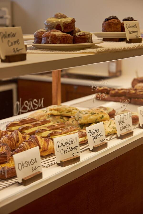 [요즘뜨는] 서울 빵지순례 - 따뜻한 3월에 가기 좋은 포근한 빵 맛집